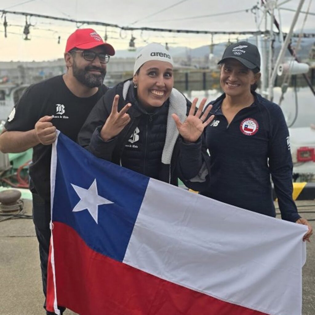 Bárbara Hernández Es La Primera Sudamericana Que Logra Cruzar A Nado ...