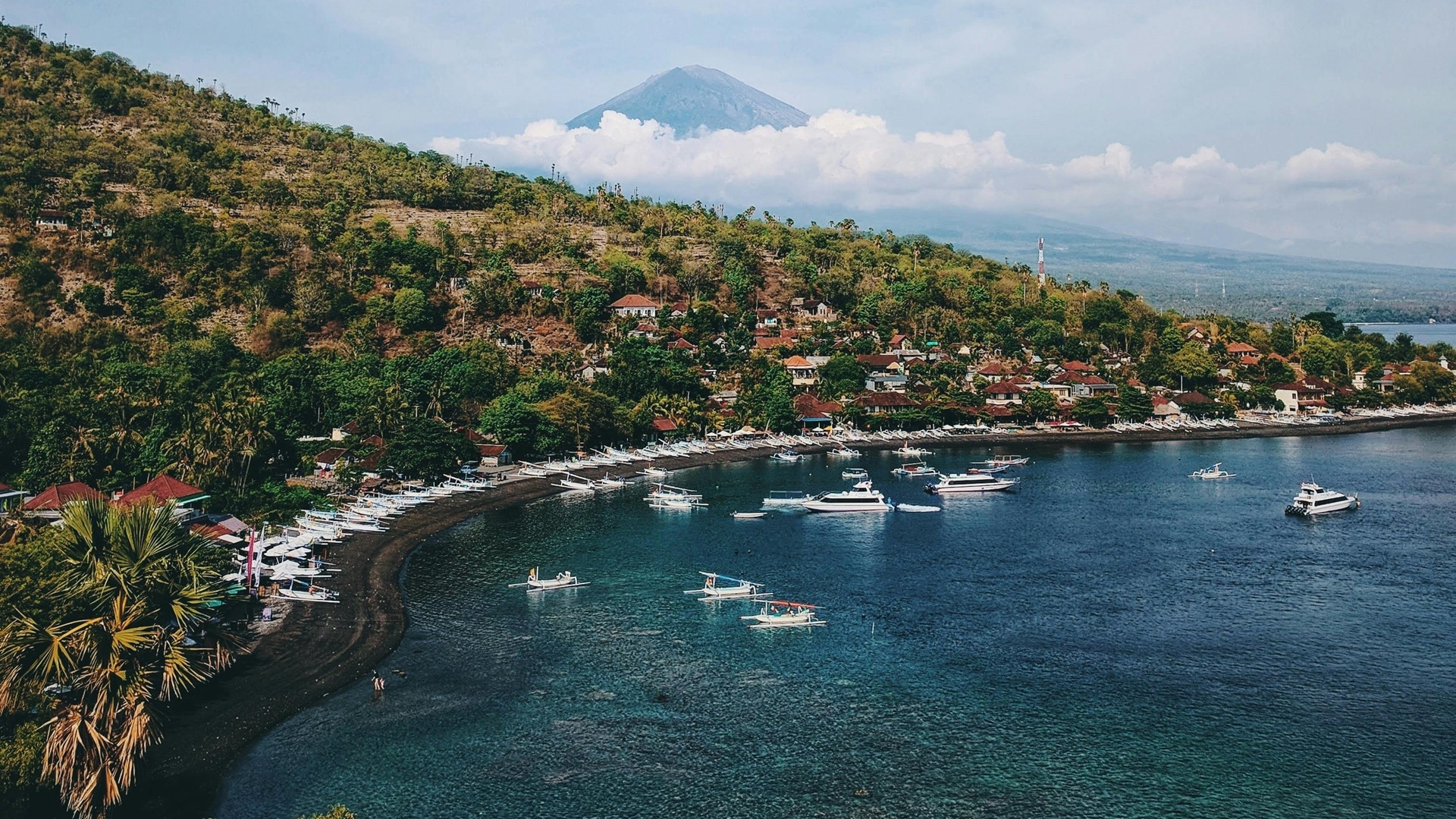 Isla de Bali impulsa su iniciativa de reciclaje de plástico