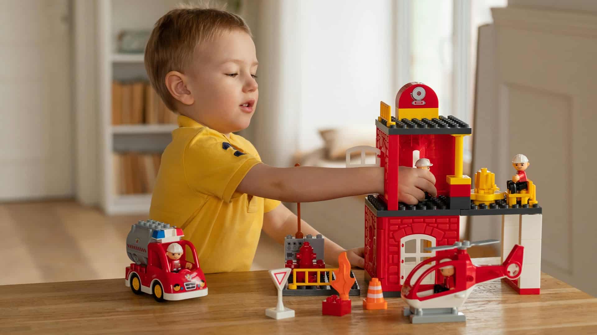Lego sustituirá combustibles fósiles por plástico renovable