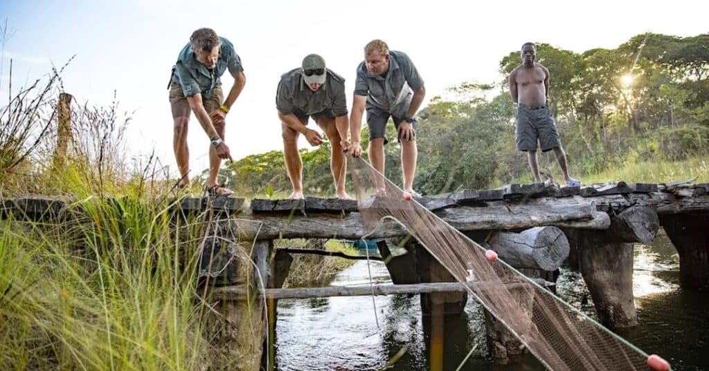 Steve Boyes y su equipo buscan salvar los ríos africanos
