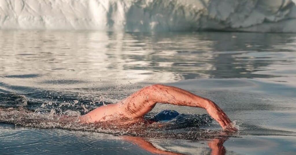 Lewis Pugh: el activista climático que sobrepasa sus límites para dejar ...