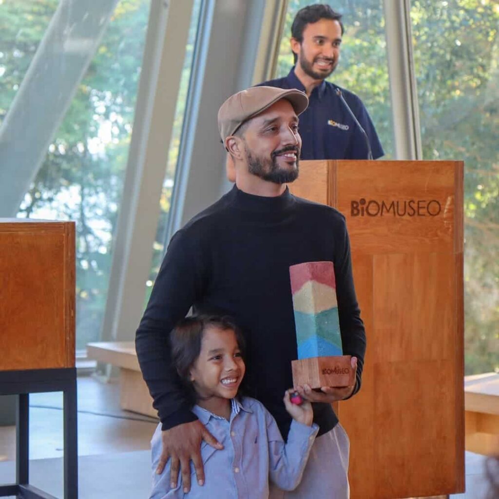 Rodolfo Flores es el nuevo ganador del premio 'Pilares del Biomuseo ...